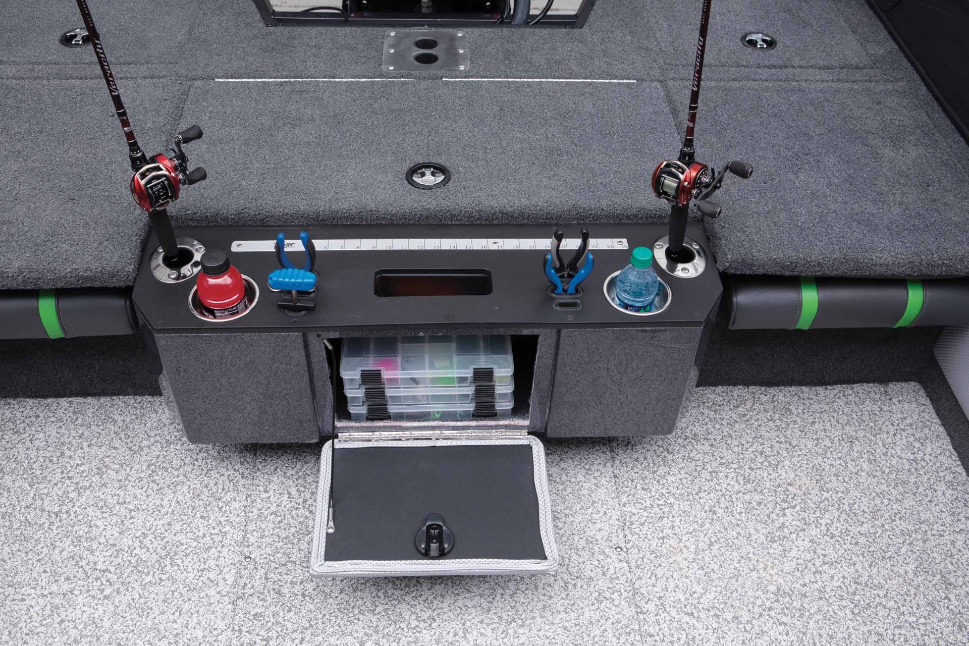 VX1888WT - Ranger Aluminum Deep V Boat