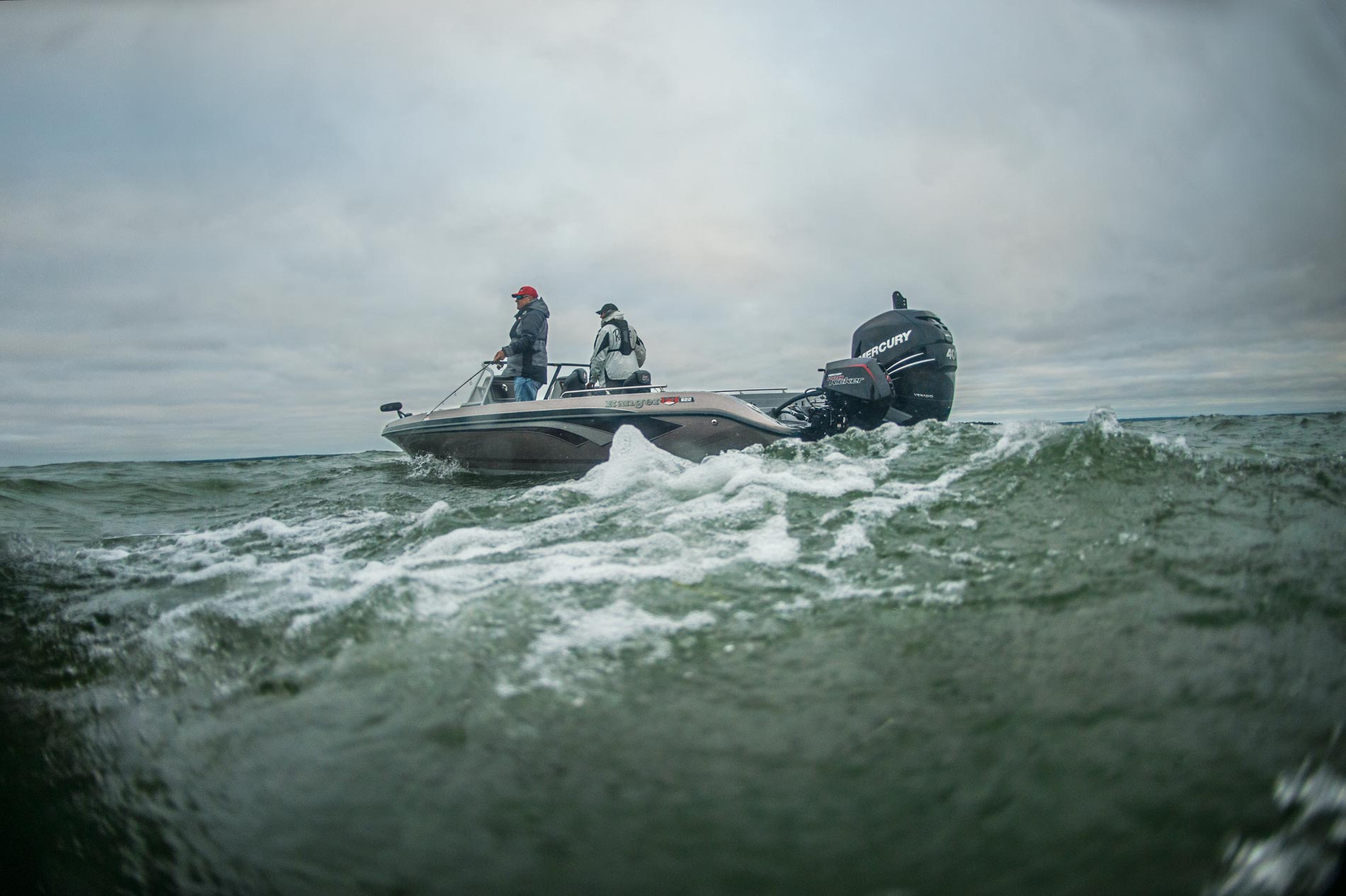 622FS Pro - Ranger Fiberglass Deep V Boat