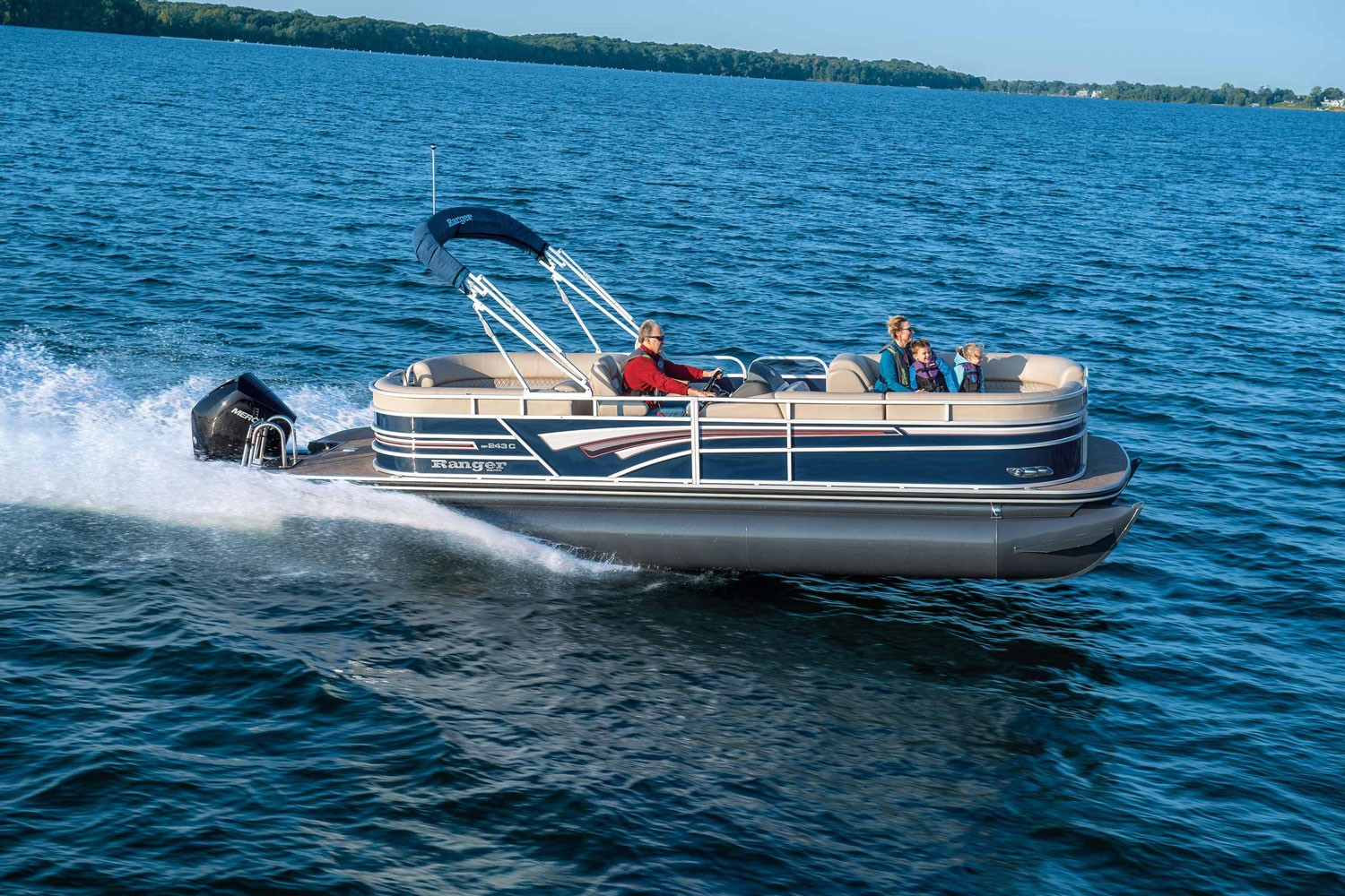 Ranger 243C | Reata Series 26ft. 2in. Cruise Pontoon