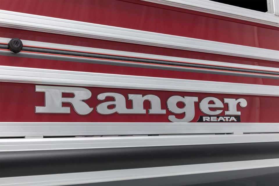 220FC Fish & Cruise Pontoon - Ranger Reata Series