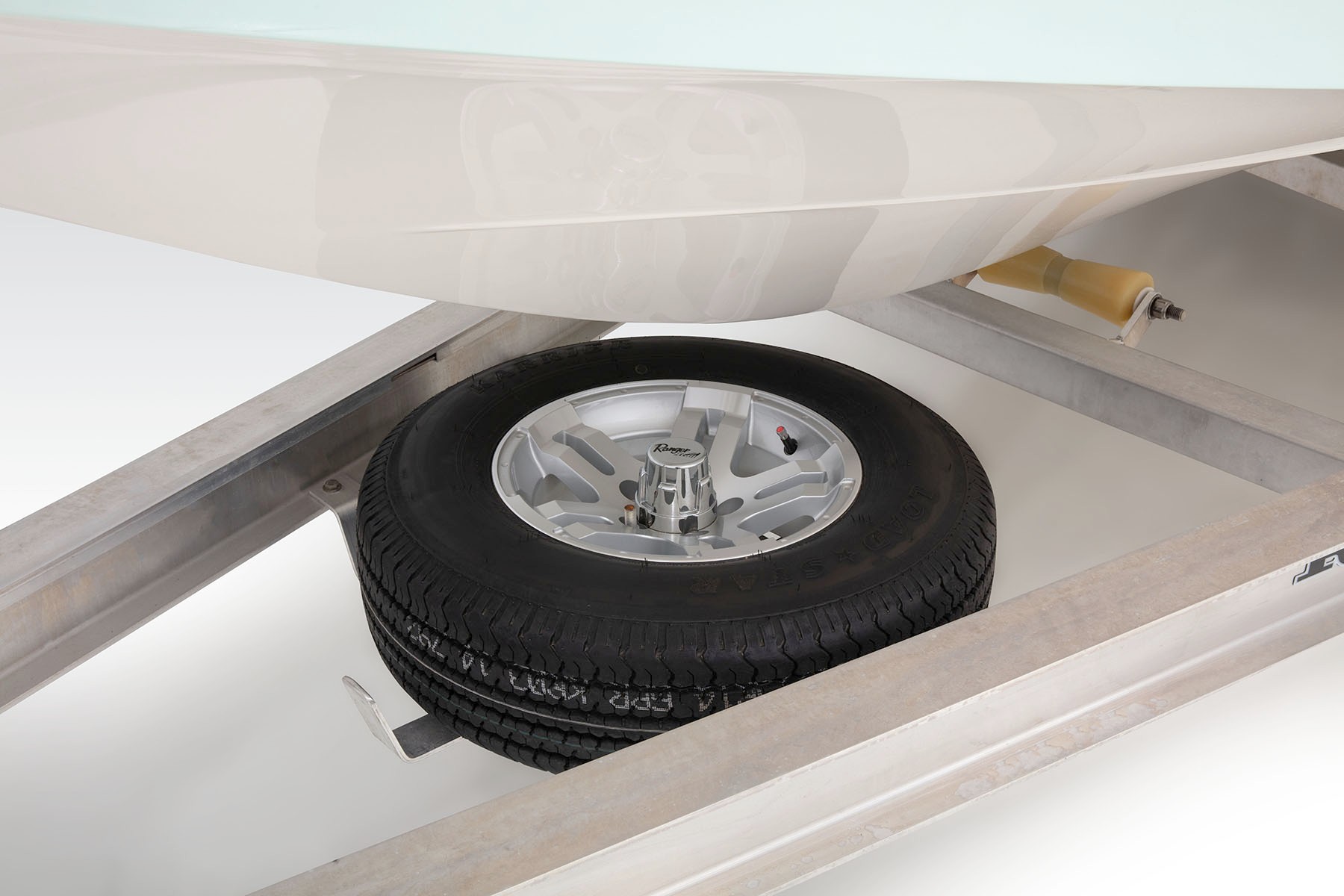 2660 Bay Boat - Ranger Bay Series