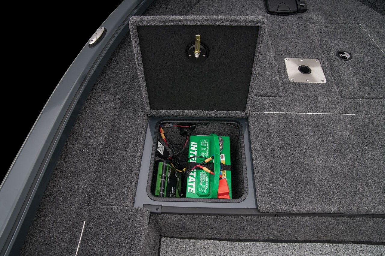 VS1665T - Ranger Aluminum Deep V Boat