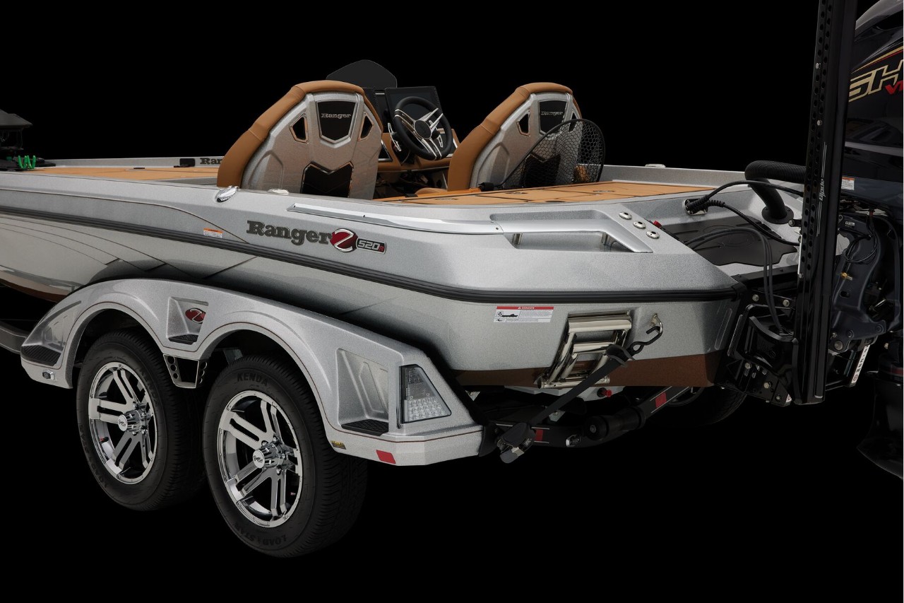 Ranger Z520R Ultra | Z-Comanche Series 20ft. 11in Bass Boat