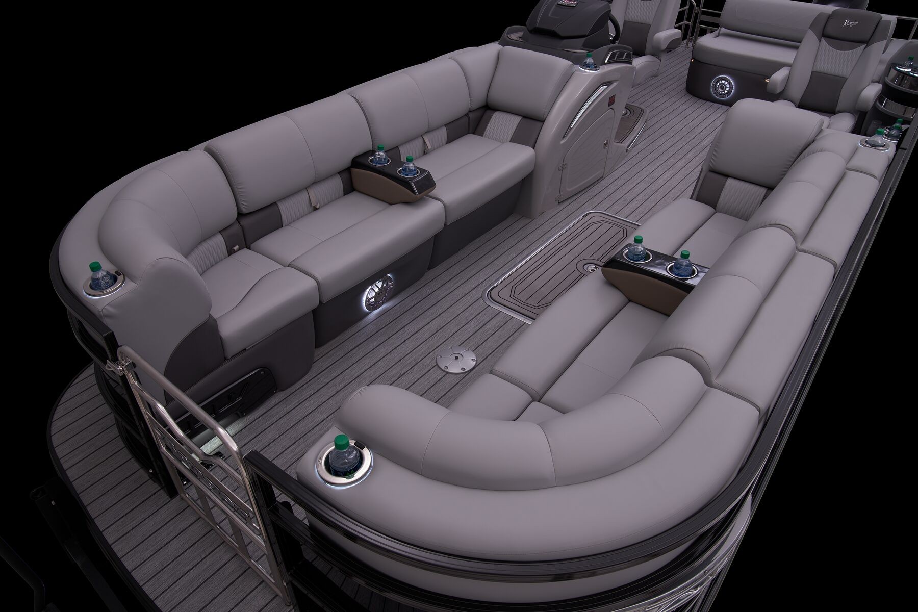 2500LS Luxury Pontoon - Ranger LS Series