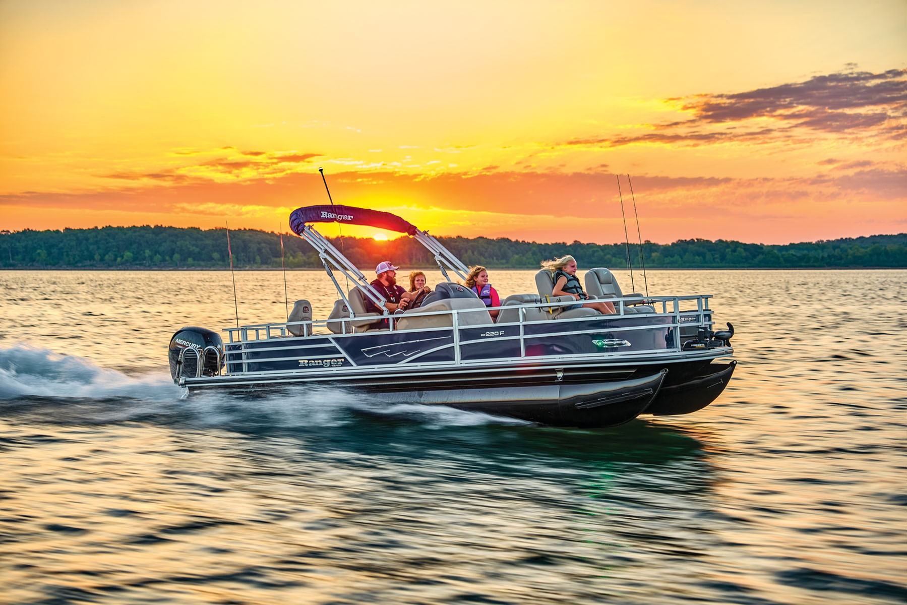 Ranger 220F | Reata Series 24ft. 2in. Fishing Pontoon