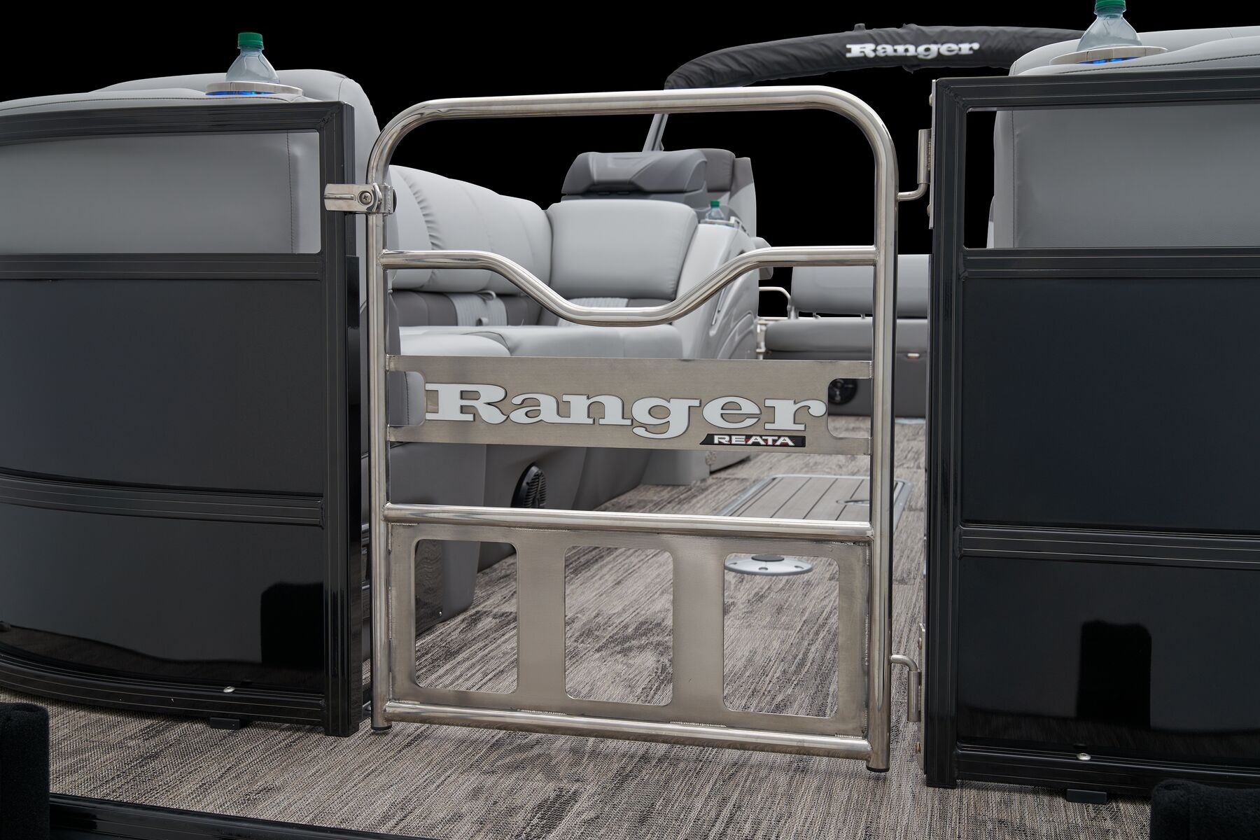 Ranger 2500LS | LS Series 27ft. 5in. Luxury Pontoon
